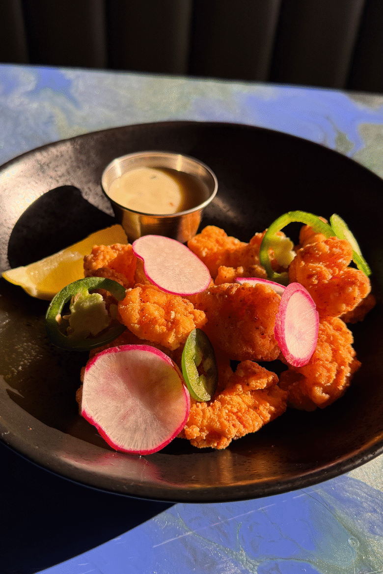 Home - Bizarre Gastro Pub