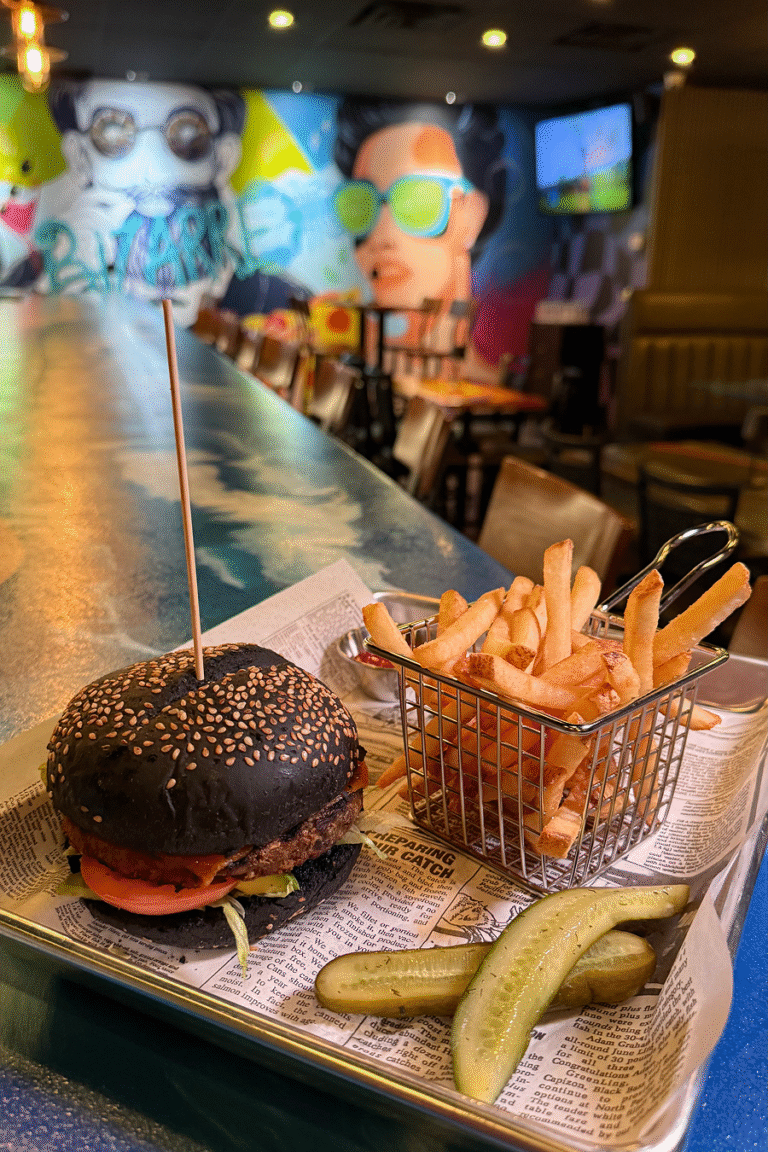 Home - Bizarre Gastro Pub